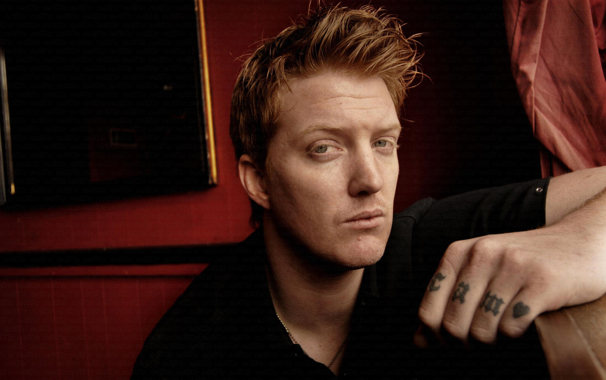 Josh Homme no tiene paciencia para los idiotas y ahora lo están demandando